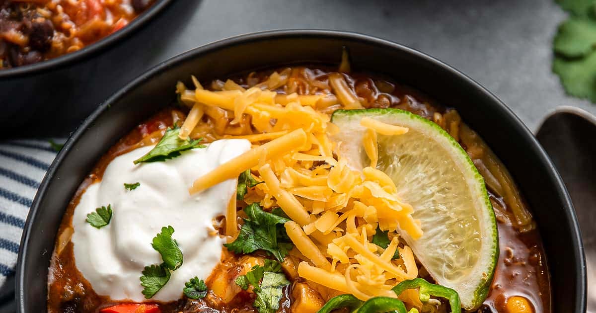 Instant Pot Vegetarian Chili Recipe - Samsung Food