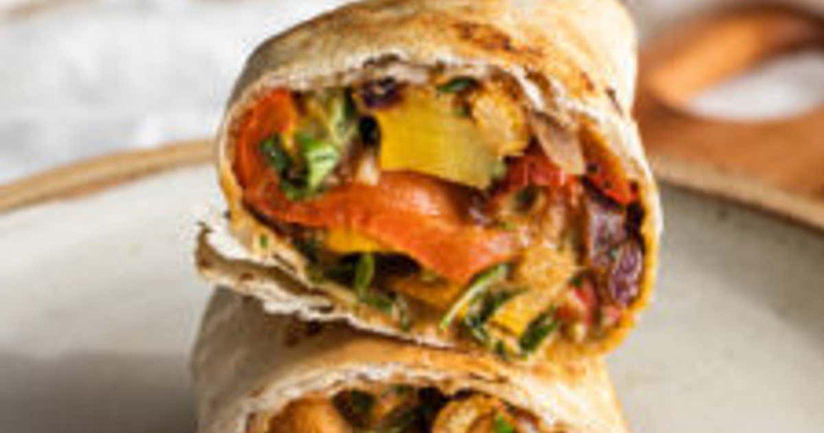 Vegan Crispy Falafel Burrito with Tahini Sauce Recipe - Samsung Food