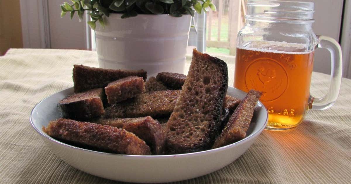 Garlic bread the Lithuanian way Recipe - Samsung Food