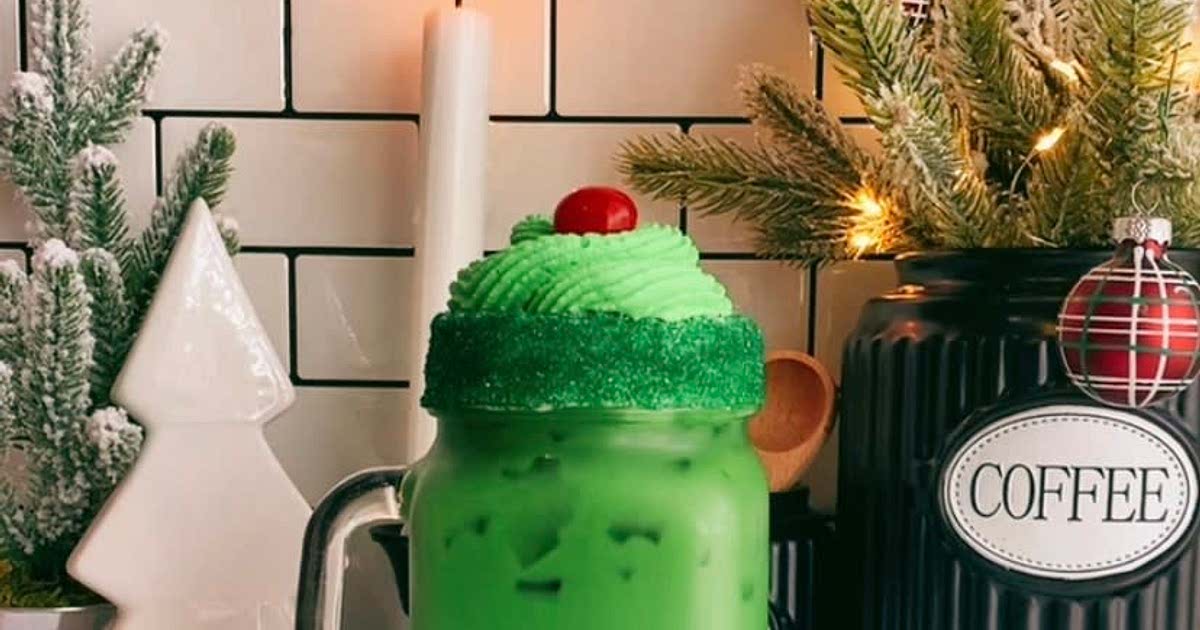 The Grinch Cold Brew Recipe — Samsung Food