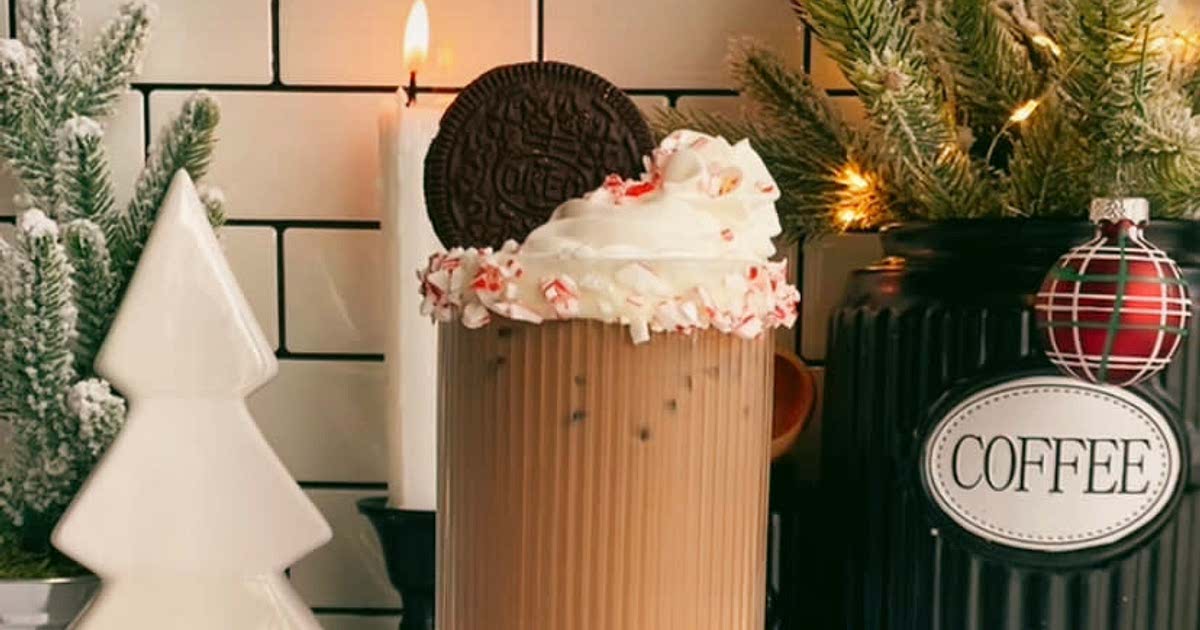 Peppermint Oreo Cold Brew Recipe — Samsung Food