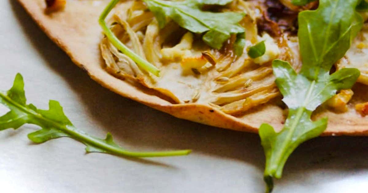 Man’oushe Shoumar Bi Jibneh or Fennel & Akawi Cheese Pie Recipe ...