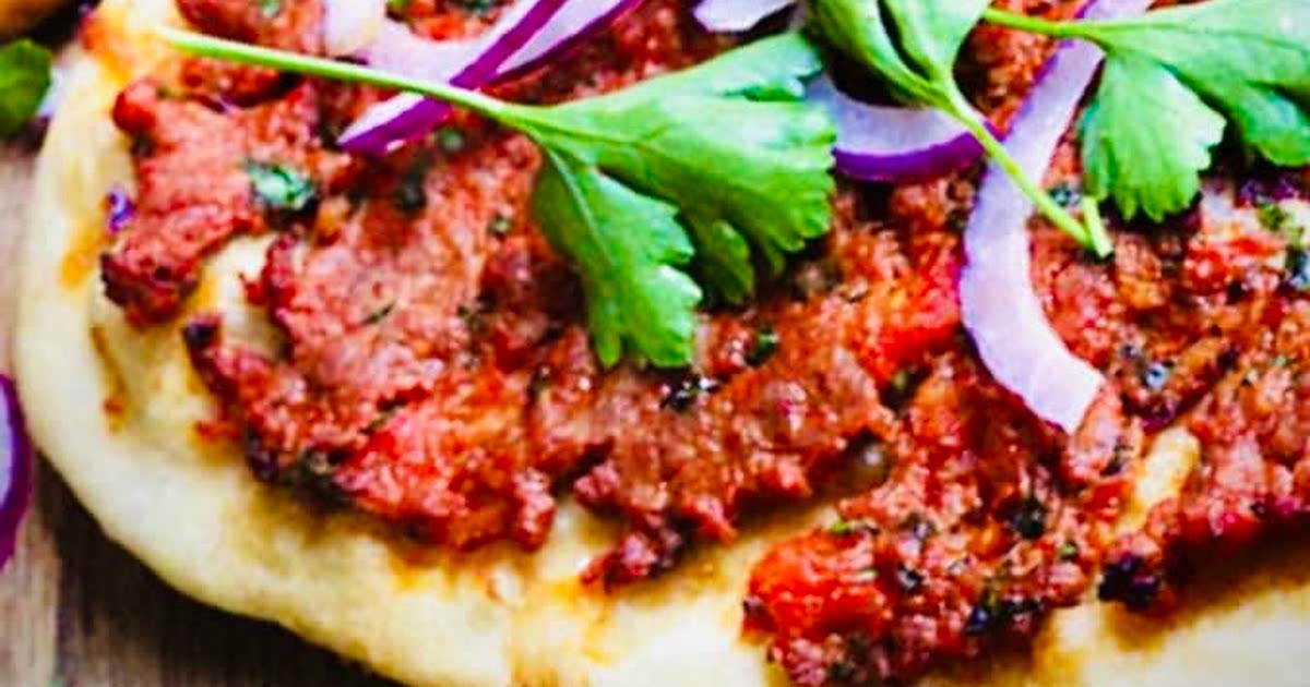 Lebanese ﻿Soujok Mana’eesh or Baked Spicy Sausage Flatbread Recipe ...