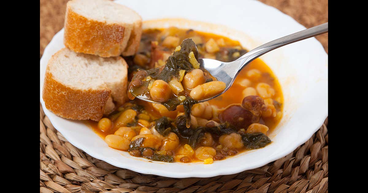 Greek Bean and Vegetable Soup Recipe - Samsung Food