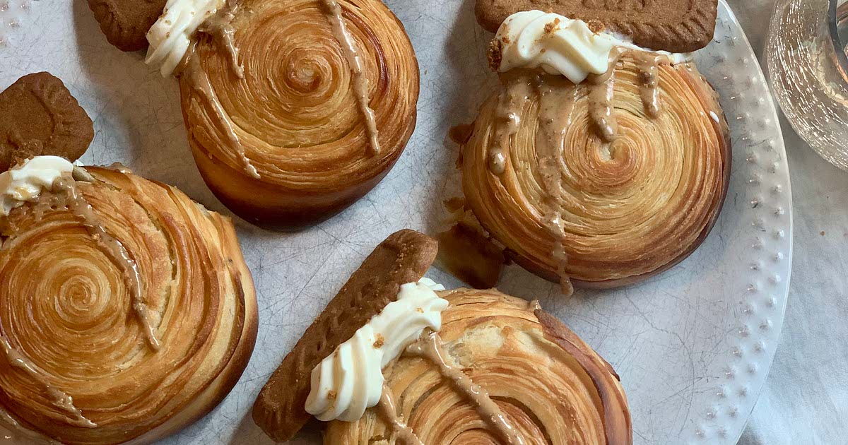 Lotus suprême croissant Recipe — Samsung Food