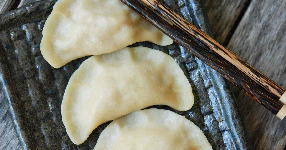 Boiled Chinese Dumplings Recipe — Samsung Food