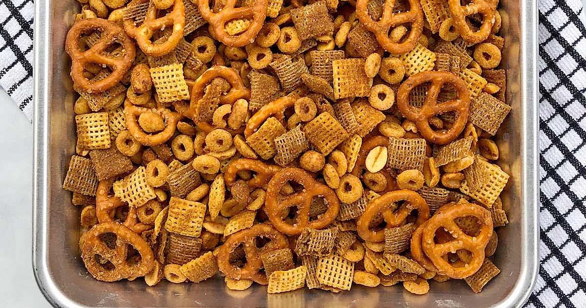 Homemade Texas Trash Spicy Chex Mix Recipe - Samsung Food