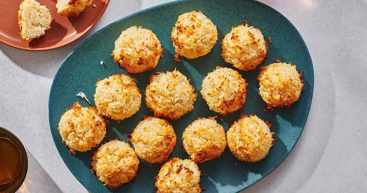 Easy Coconut Macaroons Recipe — Samsung Food