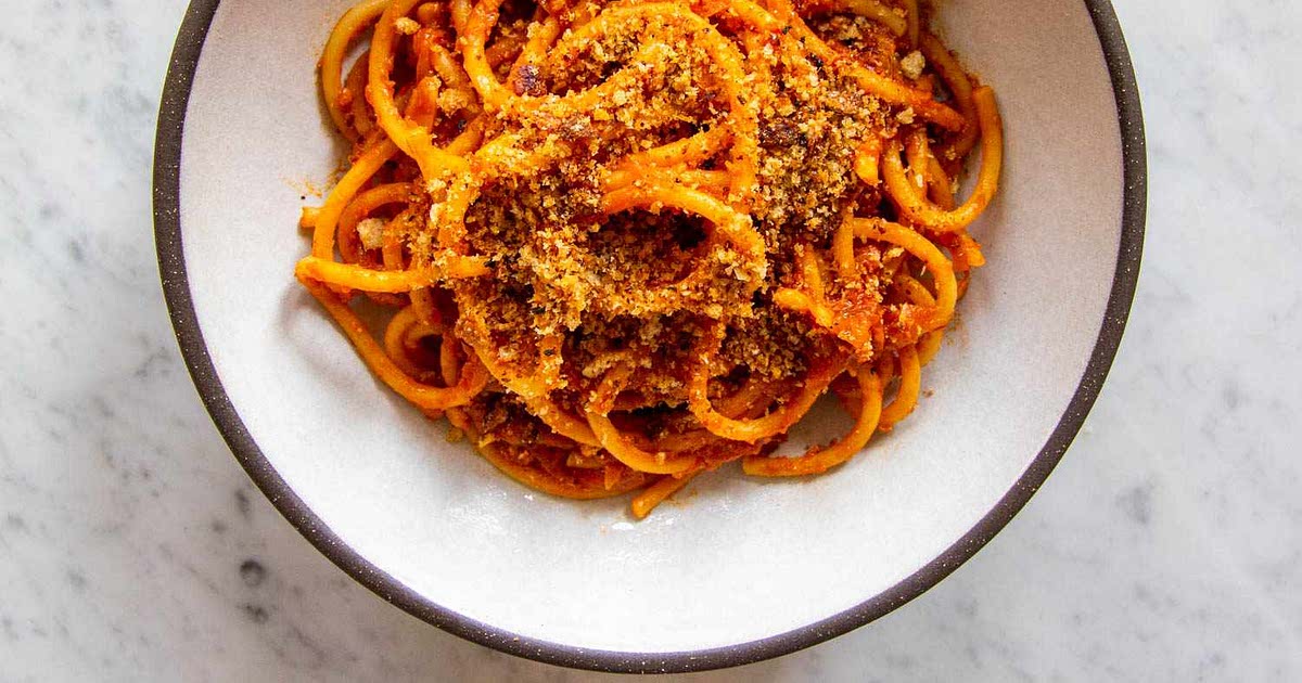 Pasta c'Anciuova e Muddica Atturrata (Sicilian Pasta With Anchovies and ...