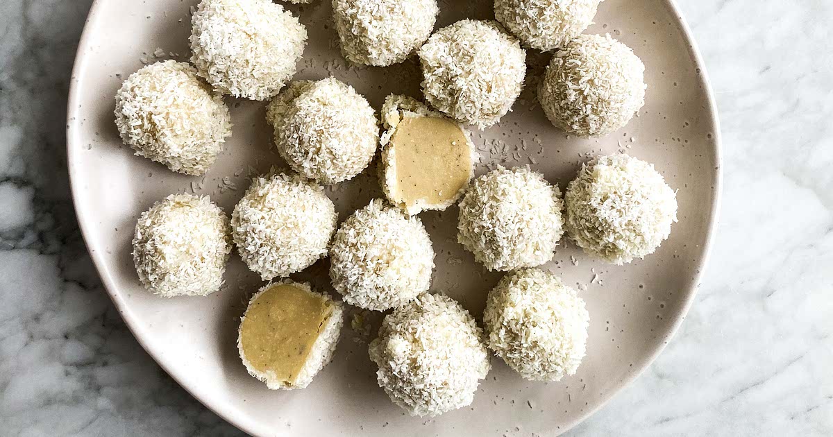 White Chocolate Snowballs Recipe - Samsung Food