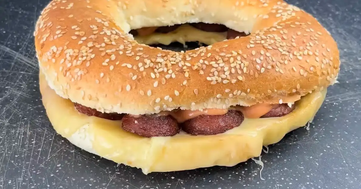 Sucuk Simit Sandwich Recipe — Samsung Food