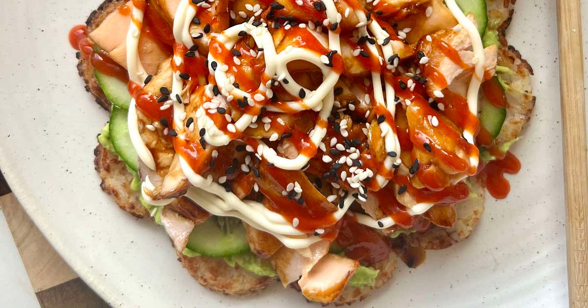 COOKED SALMON CRISPY RICE WAFFLE 🤤 with smashed avocado & cucumber ...