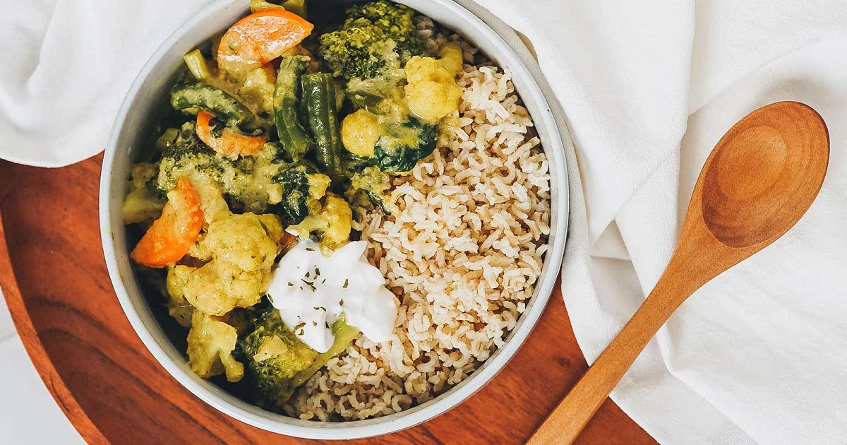 Coconut Vegetable Curry Recipe - Samsung Food