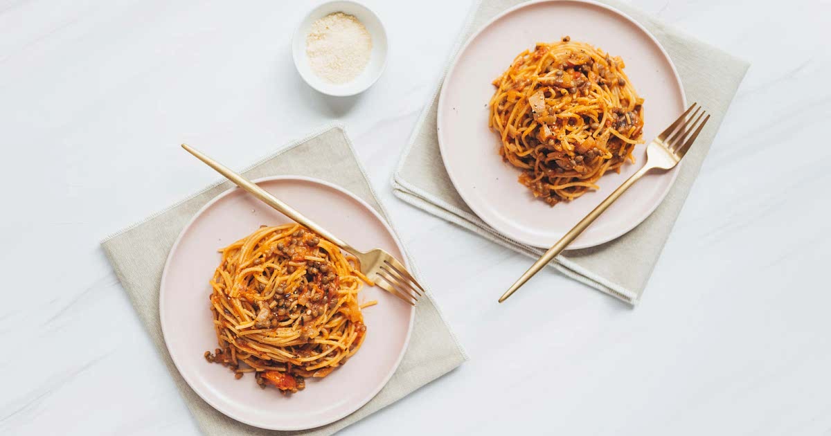 One Pot Vegan Spag Bol Recipe — Samsung Food