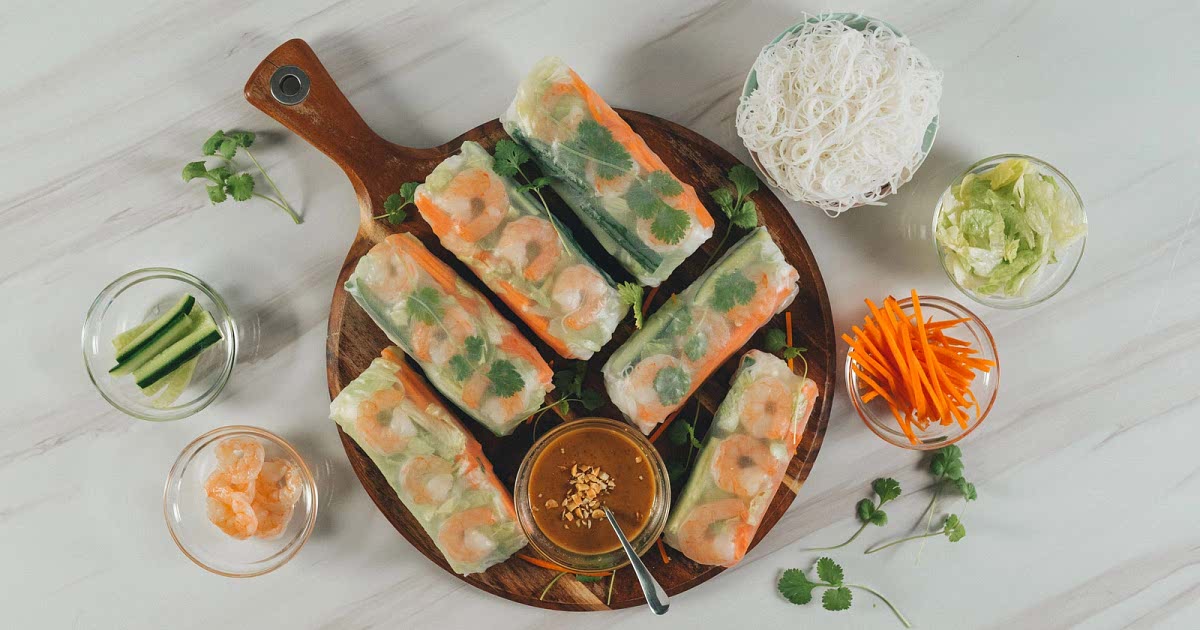 Easy Rice Paper Rolls Recipe - Samsung Food
