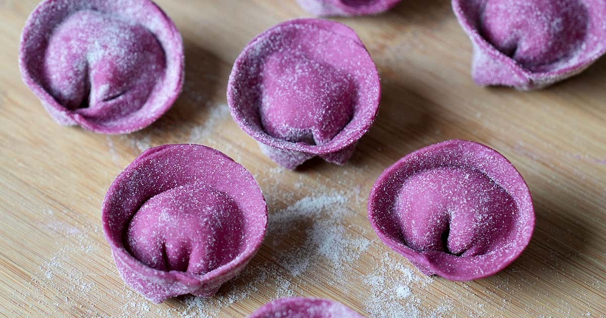 ITALIANO - Pasta viola alle barbabietole Recipe | Samsung Food App