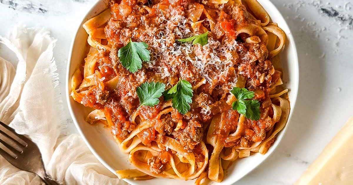 Slow Cooker Lamb Ragu Recipe - Samsung Food