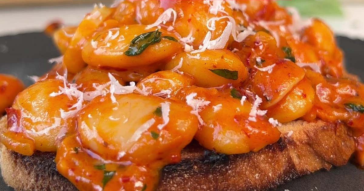 Creamy Harissa Beans Recipe - Samsung Food