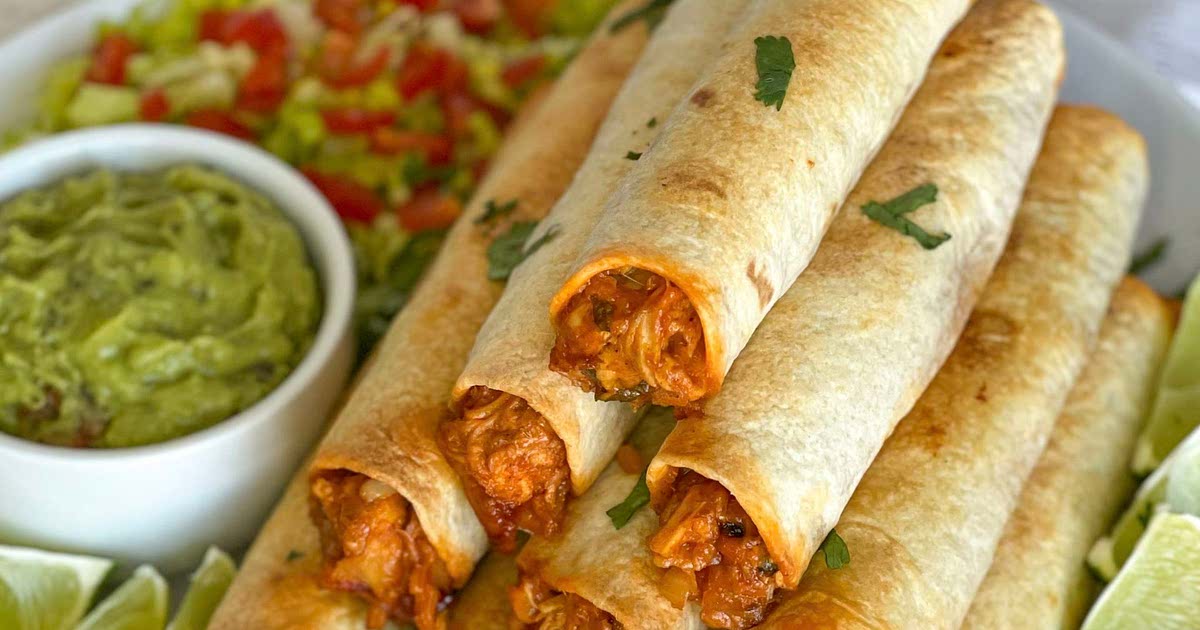 Chicken and cheese baked taquitos (booraks in kurdish) Recipe | Samsung ...