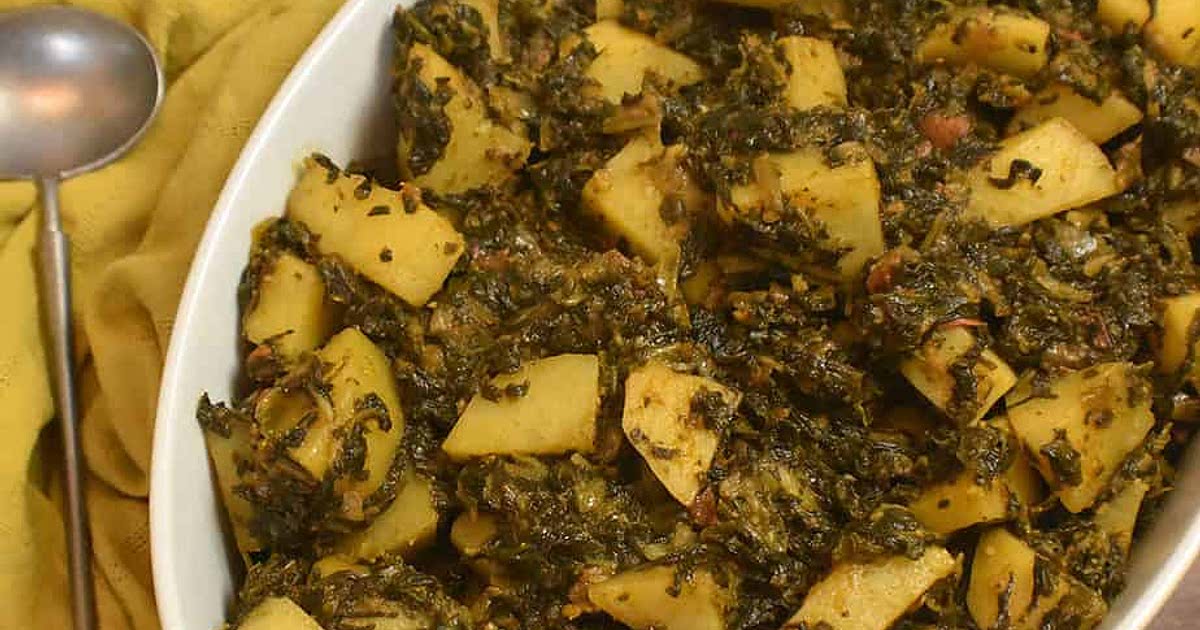 Aloo Palak (Pakistani Spinach & Potato Curry) Recipe - Samsung Food
