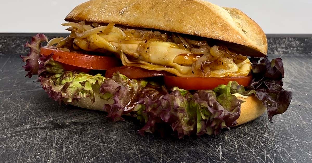 Sweet and salty BBQ chicken sandwich Recipe — Samsung Food