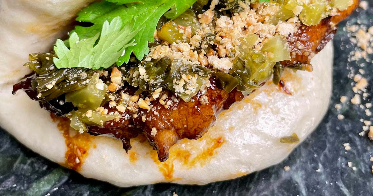 Gua Bao (Braised Pork Belly Bao) Recipe - Samsung Food