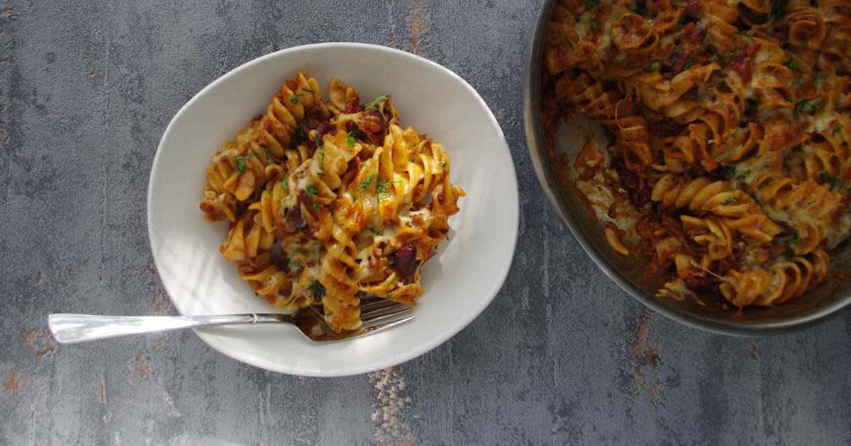 Kidney bean pasta bake Recipe - Samsung Food
