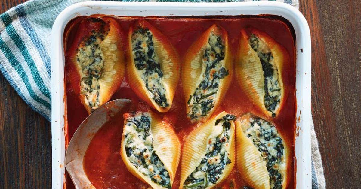 Coquilles géantes farcies à la ricotta et aux épinards, sauce rosée ...