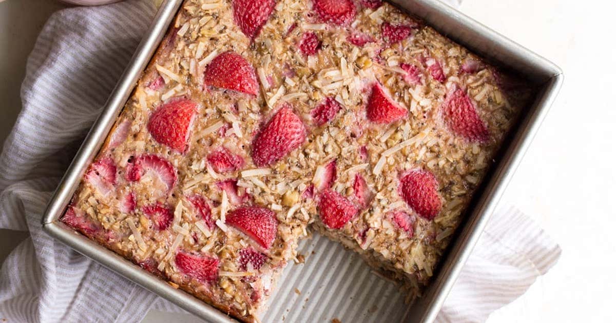 Strawberry Coconut Breakfast Bake Recipe - Samsung Food