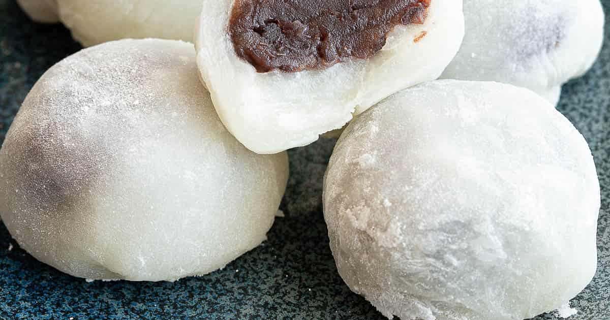Daifuku Mochi - Japanese Sweet Rice Cakes Recipe — Samsung Food