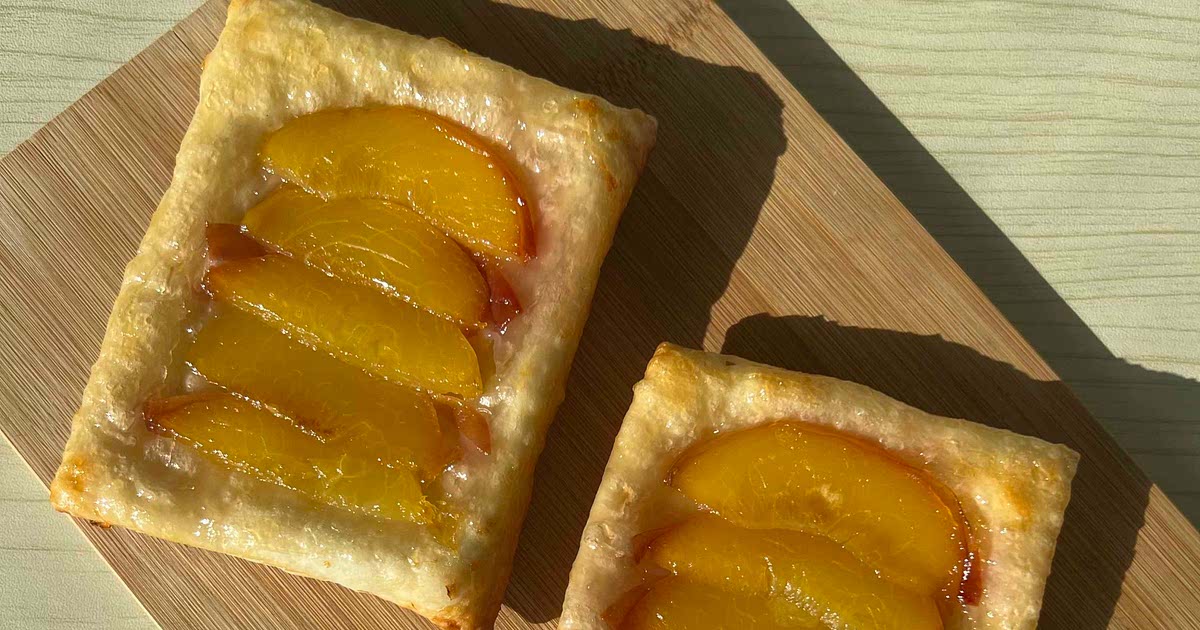 Peach puff pastries Recipe - Samsung Food