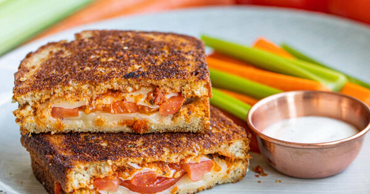 Sun-Dried Tomato Pesto Grilled Cheese with Veggie Sticks & Ranch Recipe ...