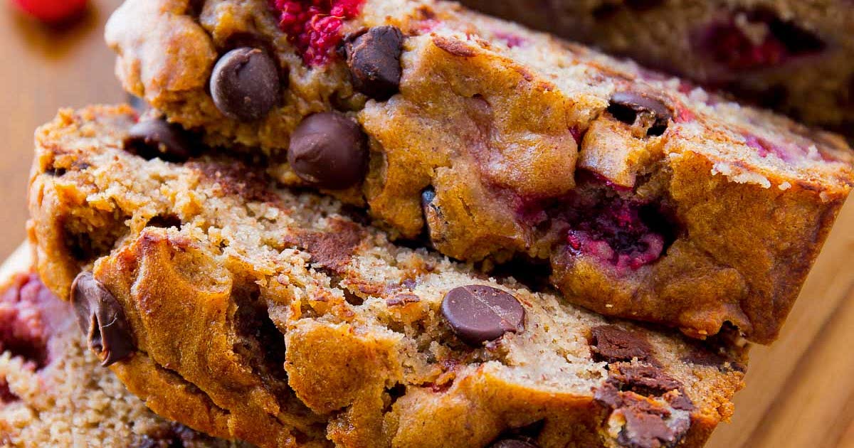 Dark Chocolate Chip Raspberry Banana Bread Recipe | Samsung Food App