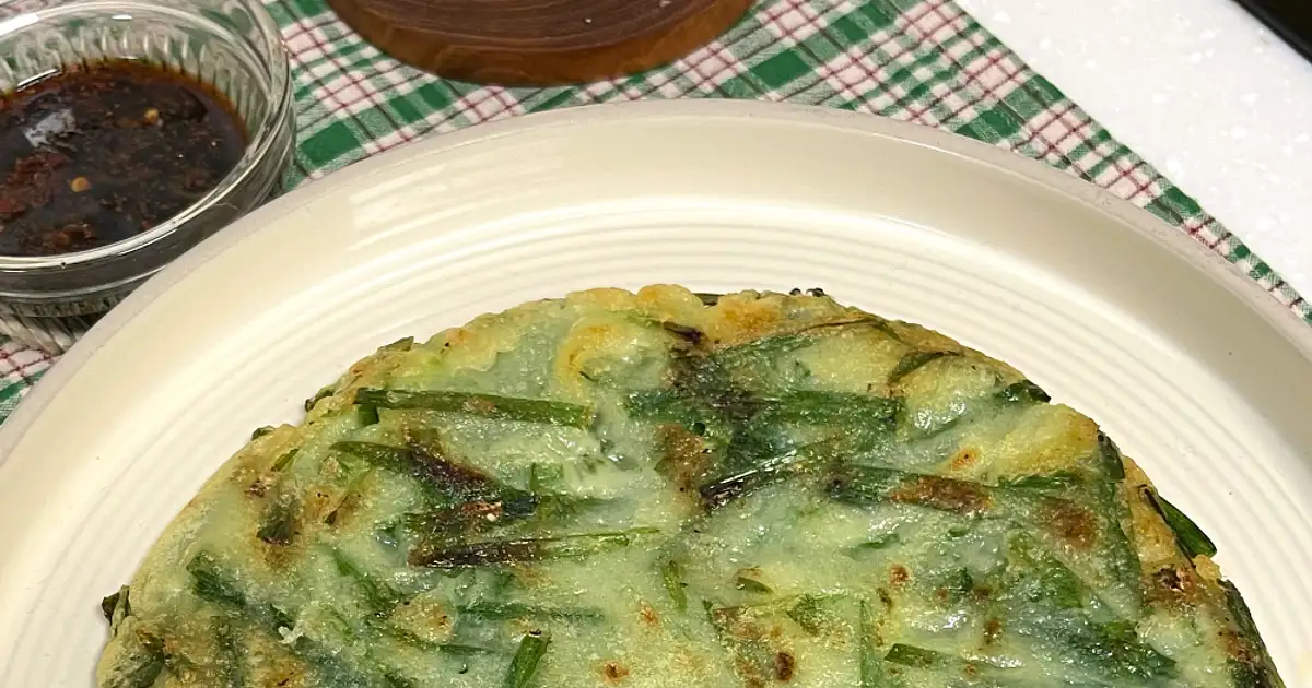 Crispy Korean Chive Pancakes (Jeon) Recipe | Samsung Food App