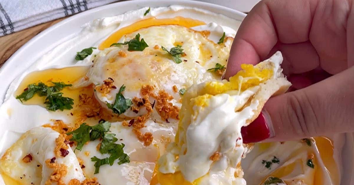 Turkish eggs Recipe — Samsung Food