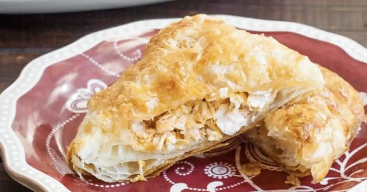 Buffalo Chicken Puff Pastry Pockets Recipe — Samsung Food