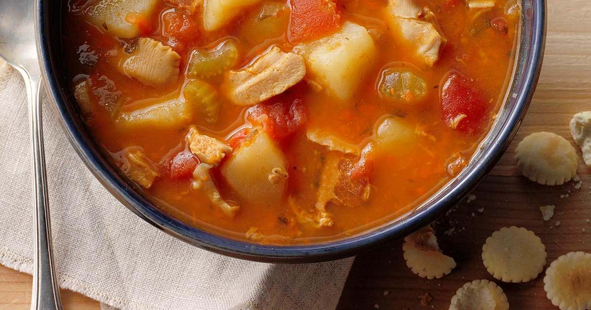 Hearty Manhattan Clam Chowder Recipe | Samsung Food App