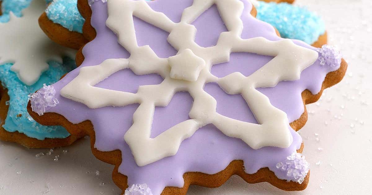 Frozen Snowflake Gingerbread Cookies Recipe — Samsung Food