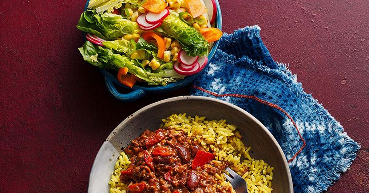 Chilli con carne and rice Recipe - Samsung Food