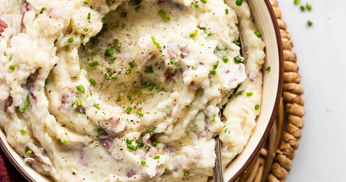 Rustic Garlic Mashed Potatoes Recipe - Samsung Food