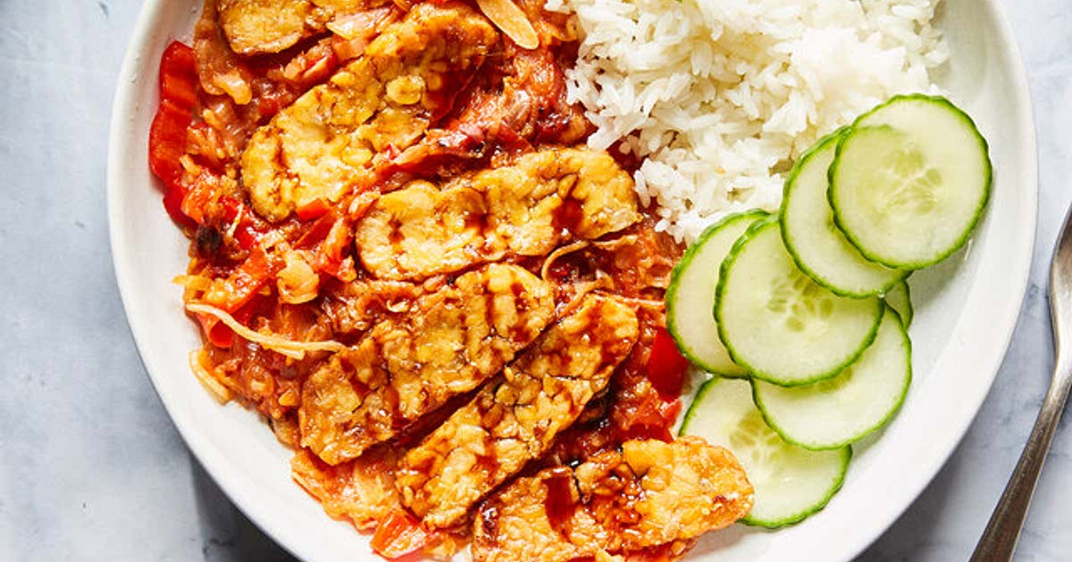 Tempe Penyet (Smashed Tempeh With Sambal) Recipe - Samsung Food