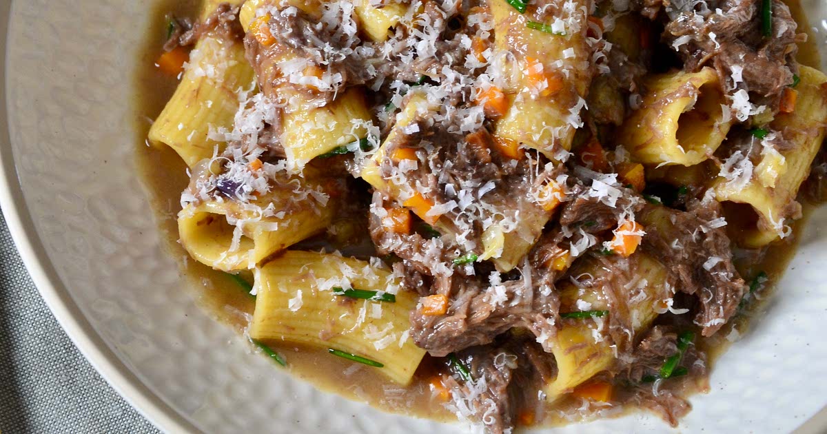 Rigatoni with pulled beef cheeks Recipe - Samsung Food