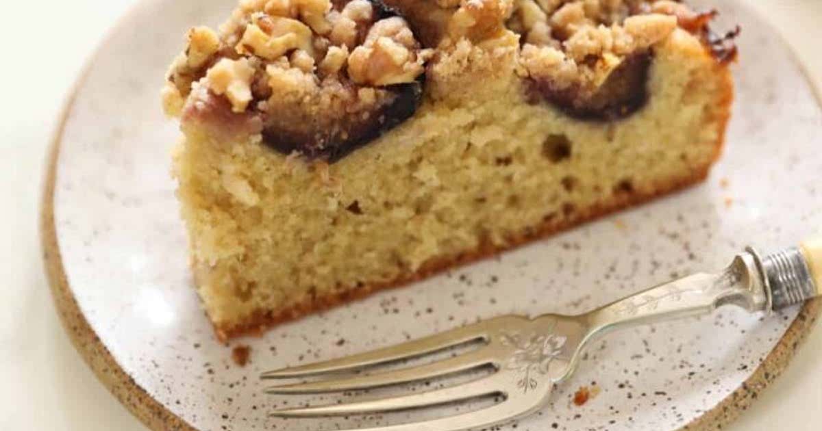 Fresh Fig Cake with Crumb Topping Recipe - Samsung Food