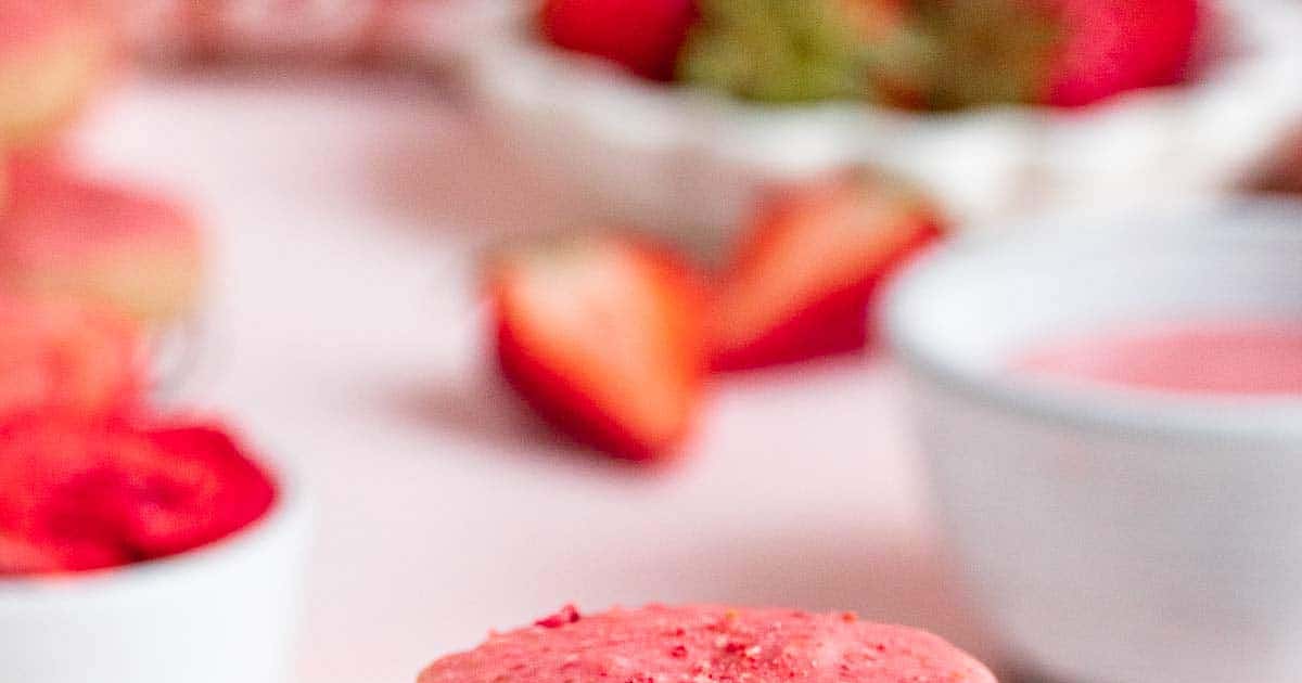 Strawberry Shortbread Cookies Recipe - Samsung Food