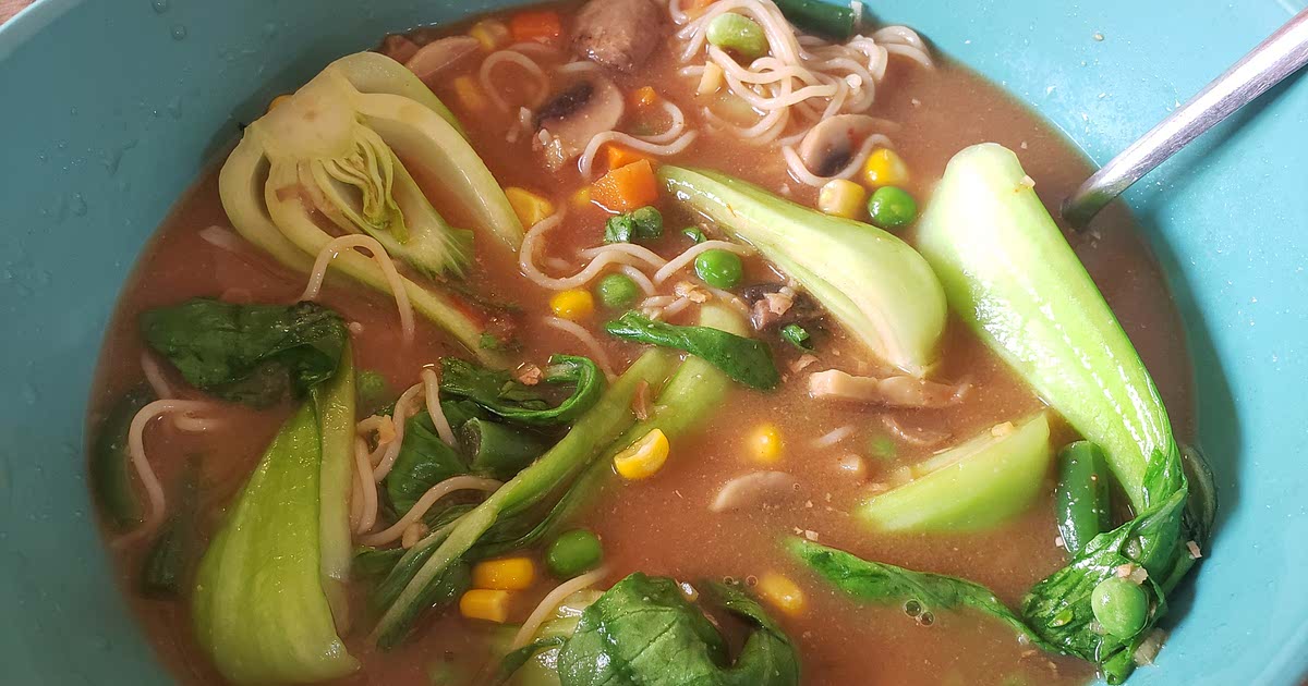 Quick & Easy Healthy Ramen Recipe - Samsung Food