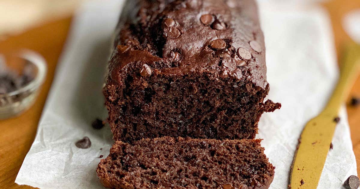 100 calorie chocolate banana bread Recipe — Samsung Food