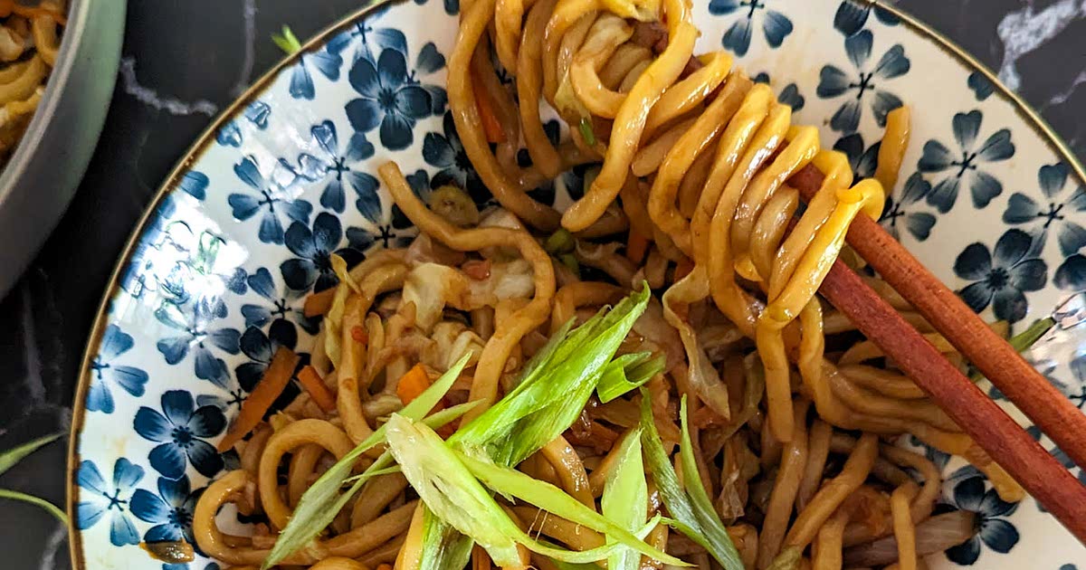 Spicy Vegetable Lo Mein Recipe - Samsung Food