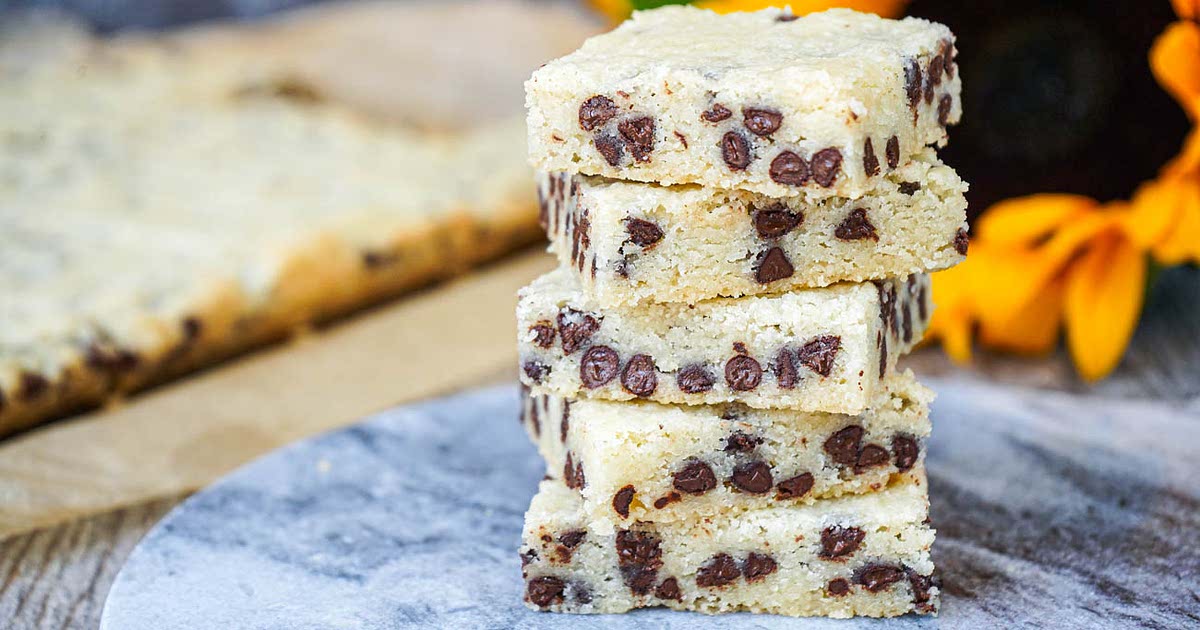 Chocolate Chip Shortbread Bars Recipe — Samsung Food