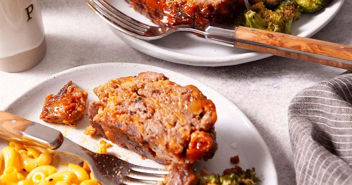 15-Minute Microwave Meat Loaf Recipe - Samsung Food