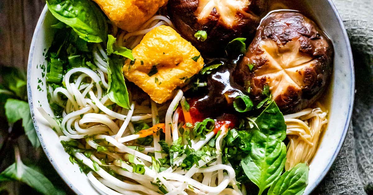 The Best Vegan Pho (Pho Chay) Recipe — Samsung Food